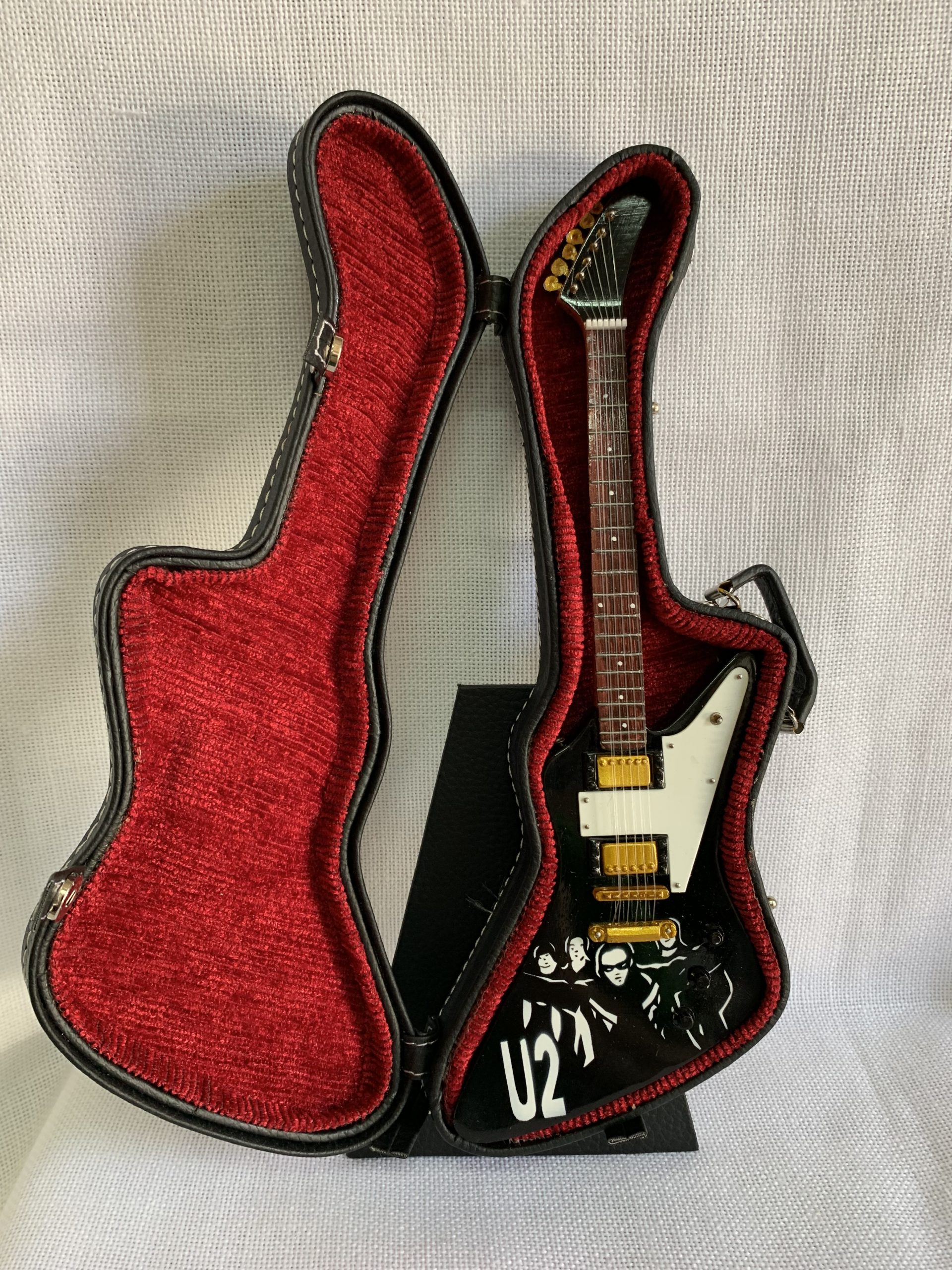 U2 (Gibson Explorer de THE EDGE) – Tanit